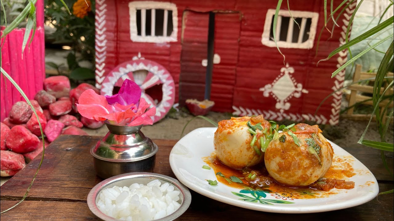 Miniature Egg Curry Recipe | Easy Way To Make Egg Curry | The Mini ...