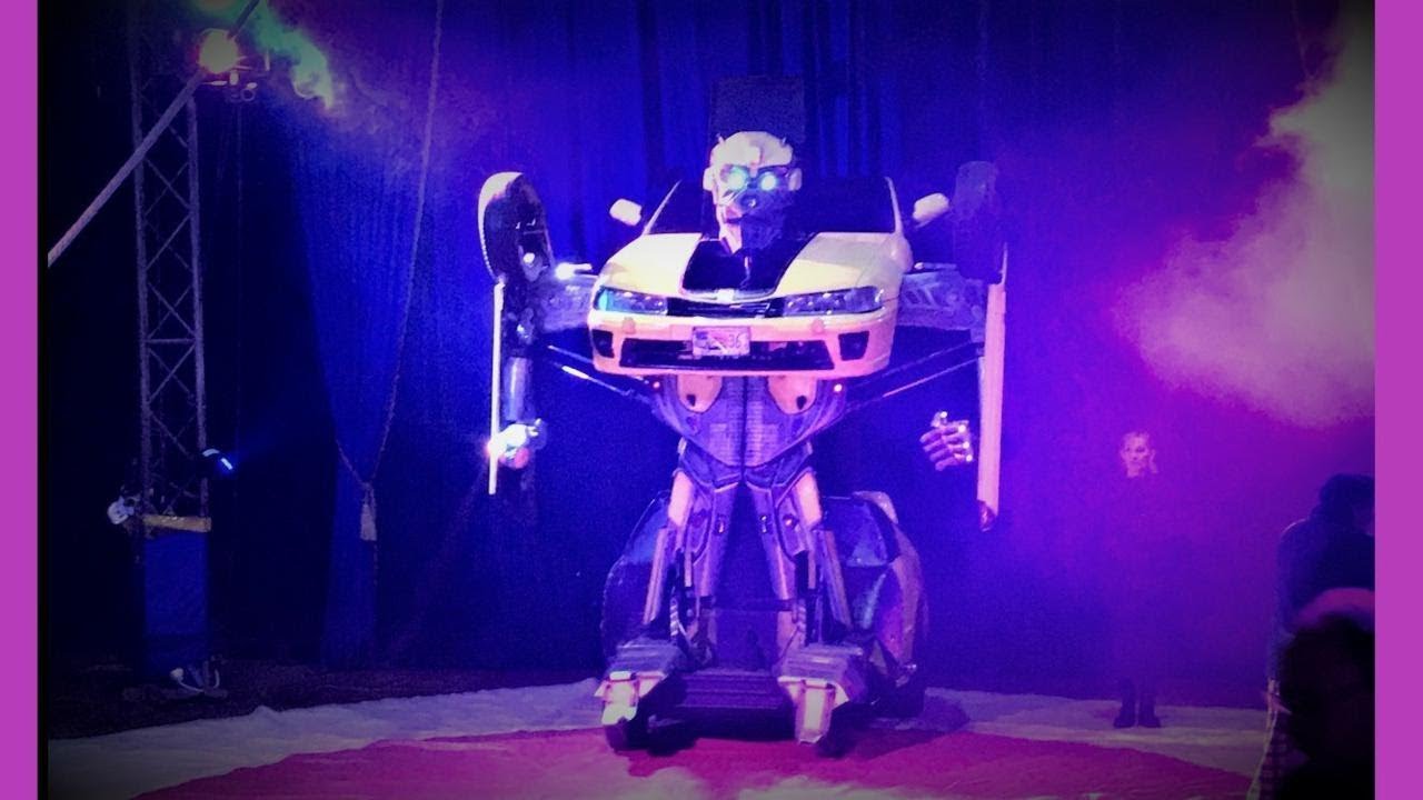 Real-Life Transformer BUMBLEBEE Russell's International Circus - YouTube