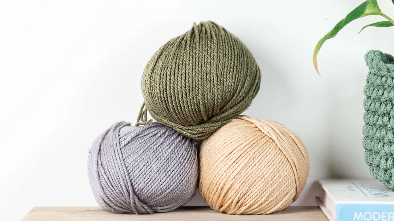 A TRUE WORK of ART! It's impossible to pass by this crochet pattern ...