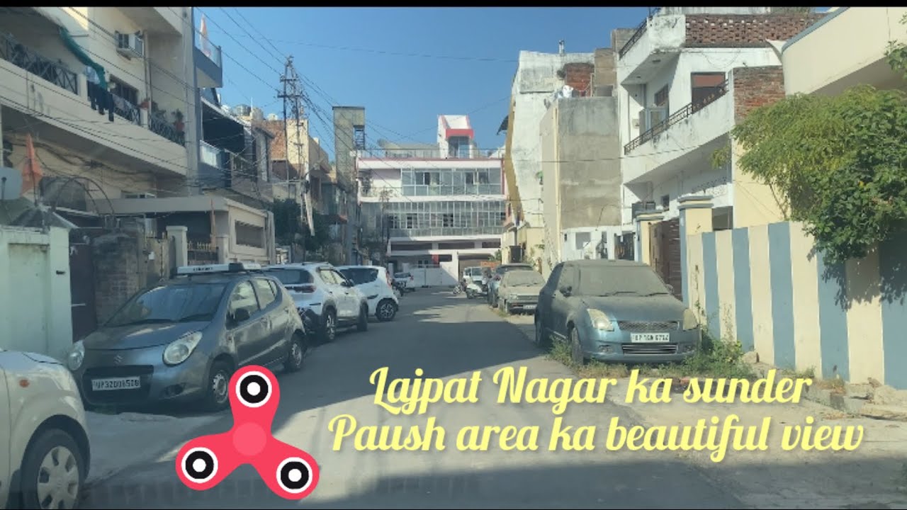 Lajpat Nagar main hain bahot acche houses aur Car parking, tour ka maza ...