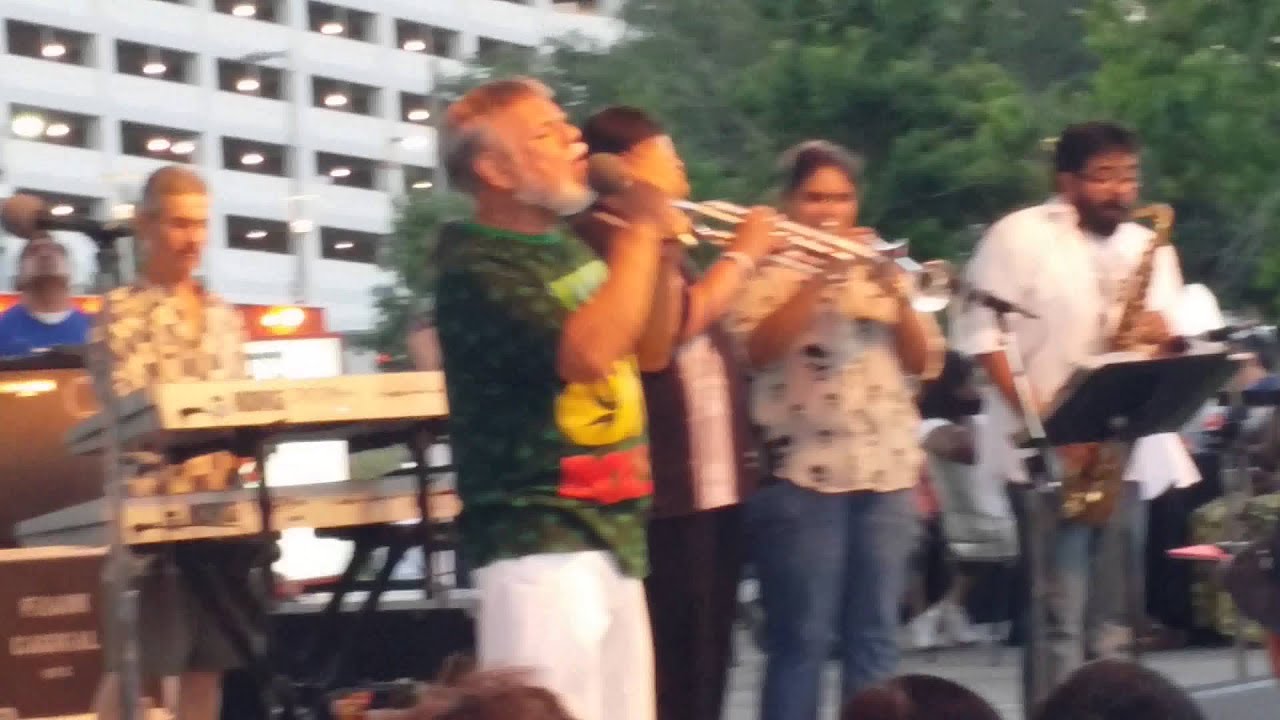 Little Joe Y La Familia - Ella (Live) Houston, TX - YouTube