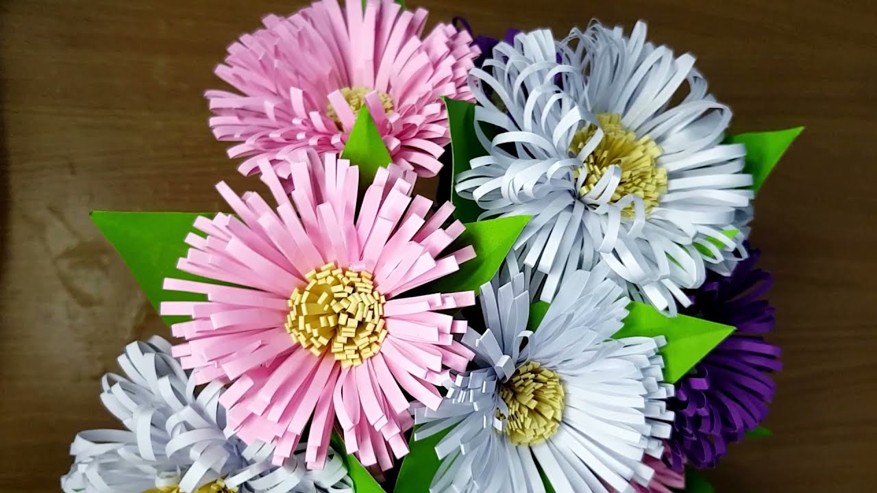 How To Make A Paper Daisy Flower | Easy Tutorial - YouTube
