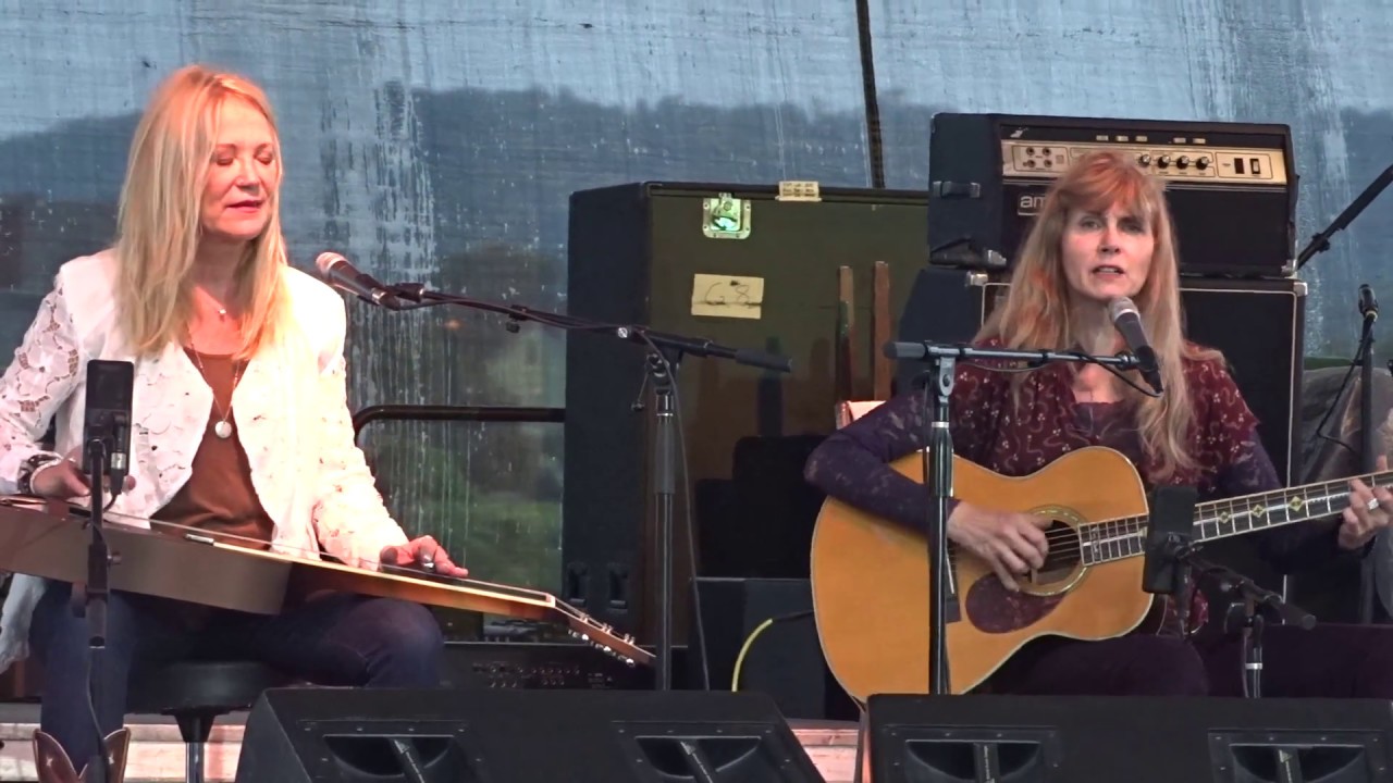 Cindy Cashdollar and Rory Block - - Wheeling, WV 08-11-17 - YouTube