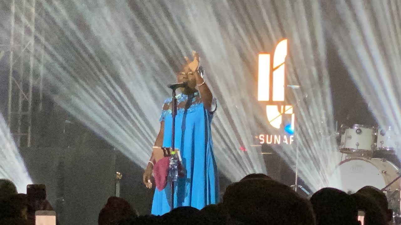 DIANA HAMILTON EXPERIENCE ACCRA 2020 | GADIEL EDWARDS - YouTube