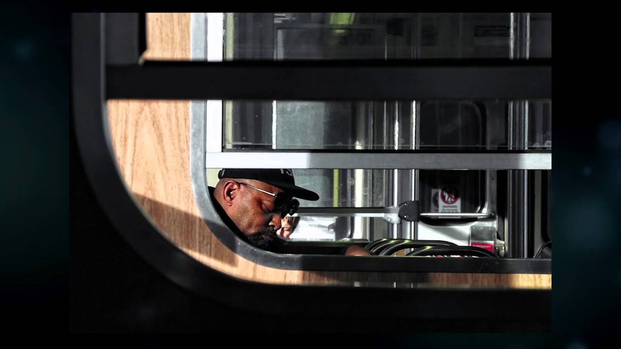 Zun Lee on Street Photography - YouTube