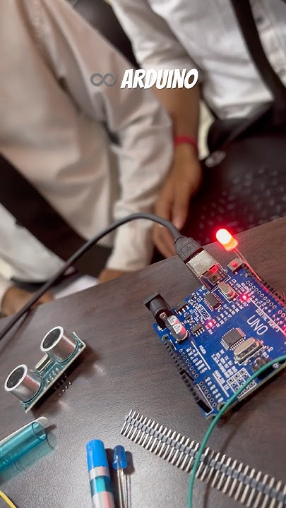 Programming wtih ♾️ Arduino #2nd #arduino #electronic #programming #controller #led - YouTube