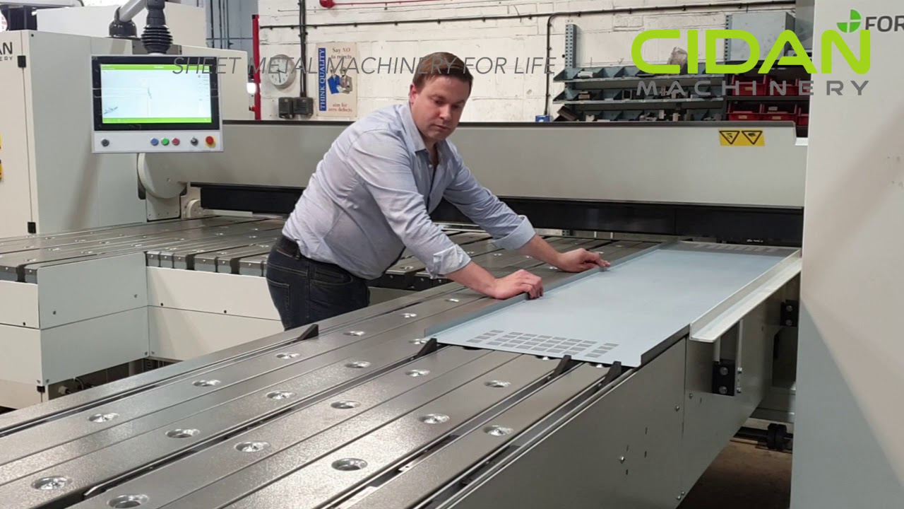 CIDAN FORMA 30 folding machine forming cabinet panel - YouTube