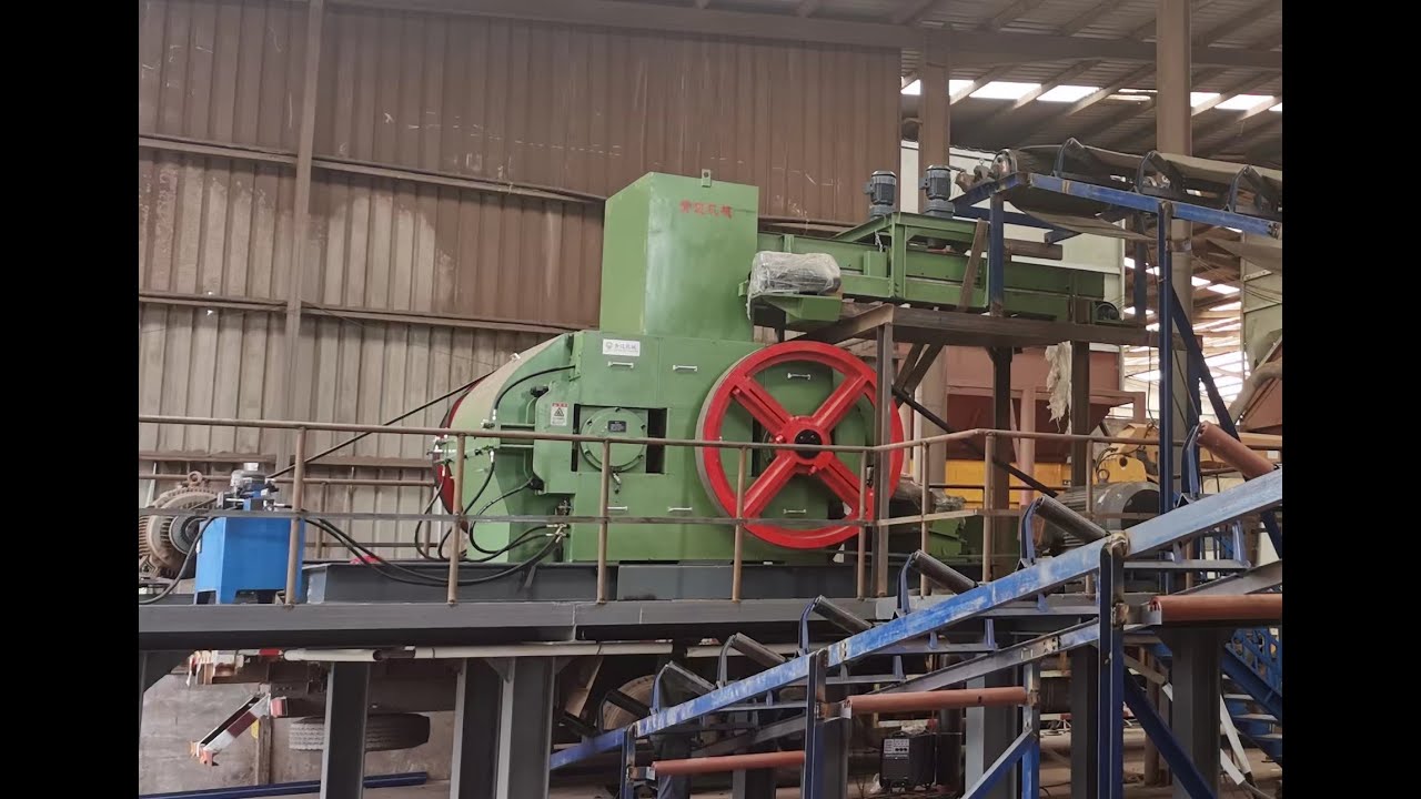 The super fine Crushing Roller(roller gap 1.0mm~2.0mm) is installed ...