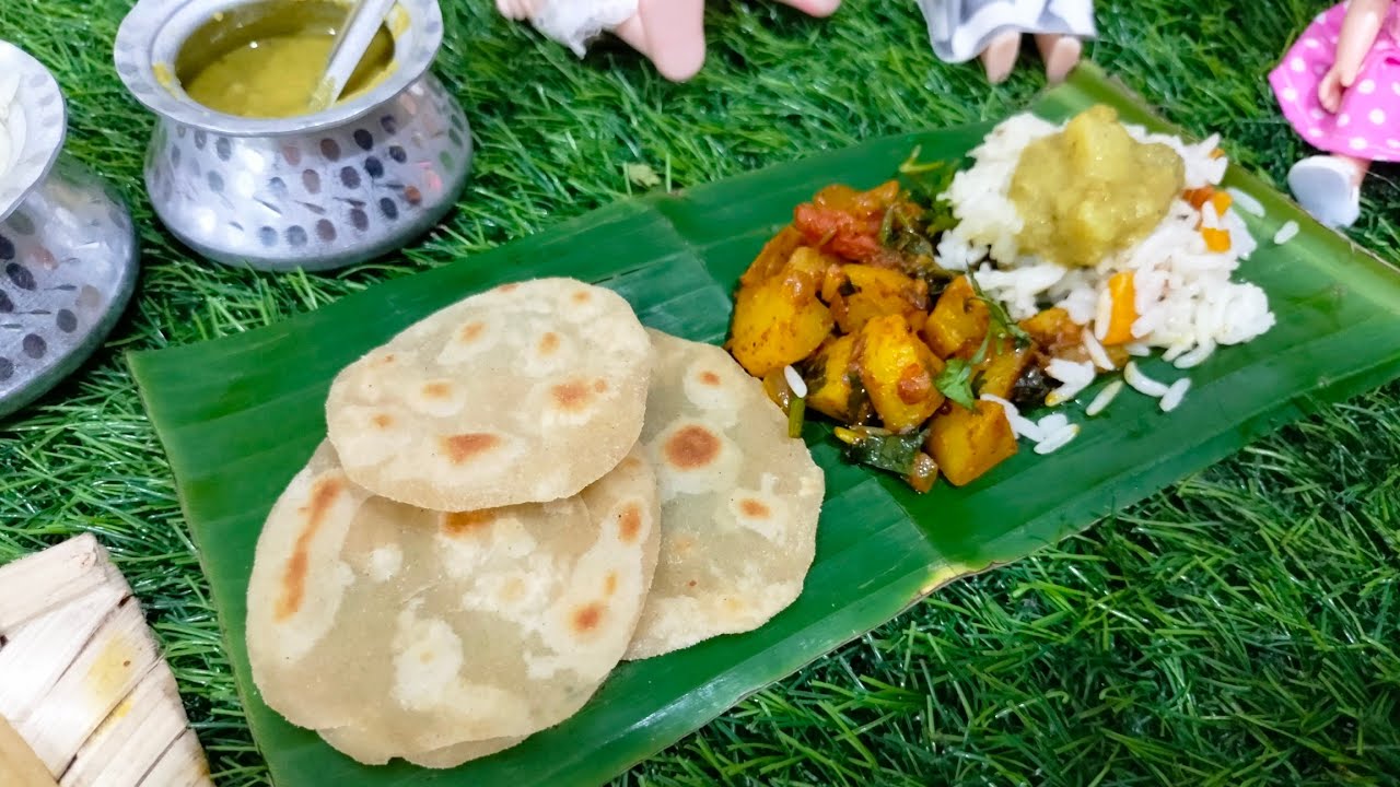 "Tiny Treats: Mini Chapati with Aloo ki Sabji Recipe Delight!" - YouTube