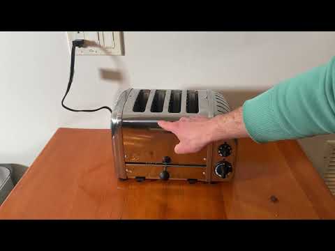 How To Use The Dualit Toaster Selector (And How To Toast A Bagel)