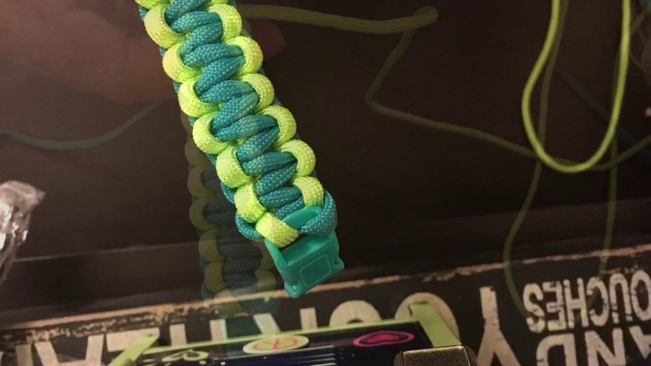 Cobra Stitch Paracord Bracelet Tutorial - YouTube