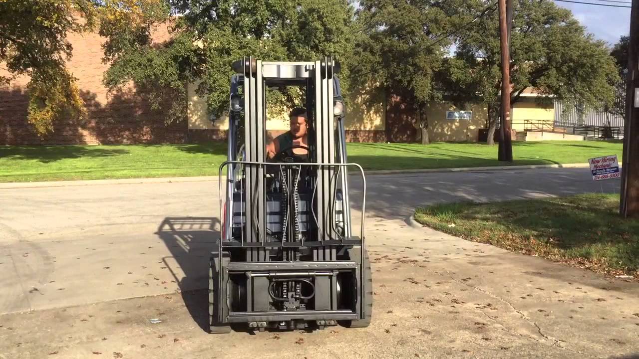 Toyota Forklift 8FGU25 - YouTube