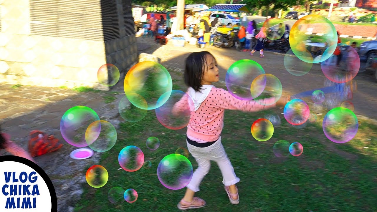 Anak Bermain Mainan Anak Bubble Ballon Soap Balon Busa Sabun Warna ...
