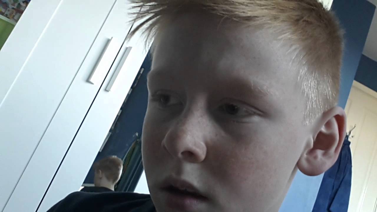 XBOX IS BEING REALLY POO LATELY - YouTube