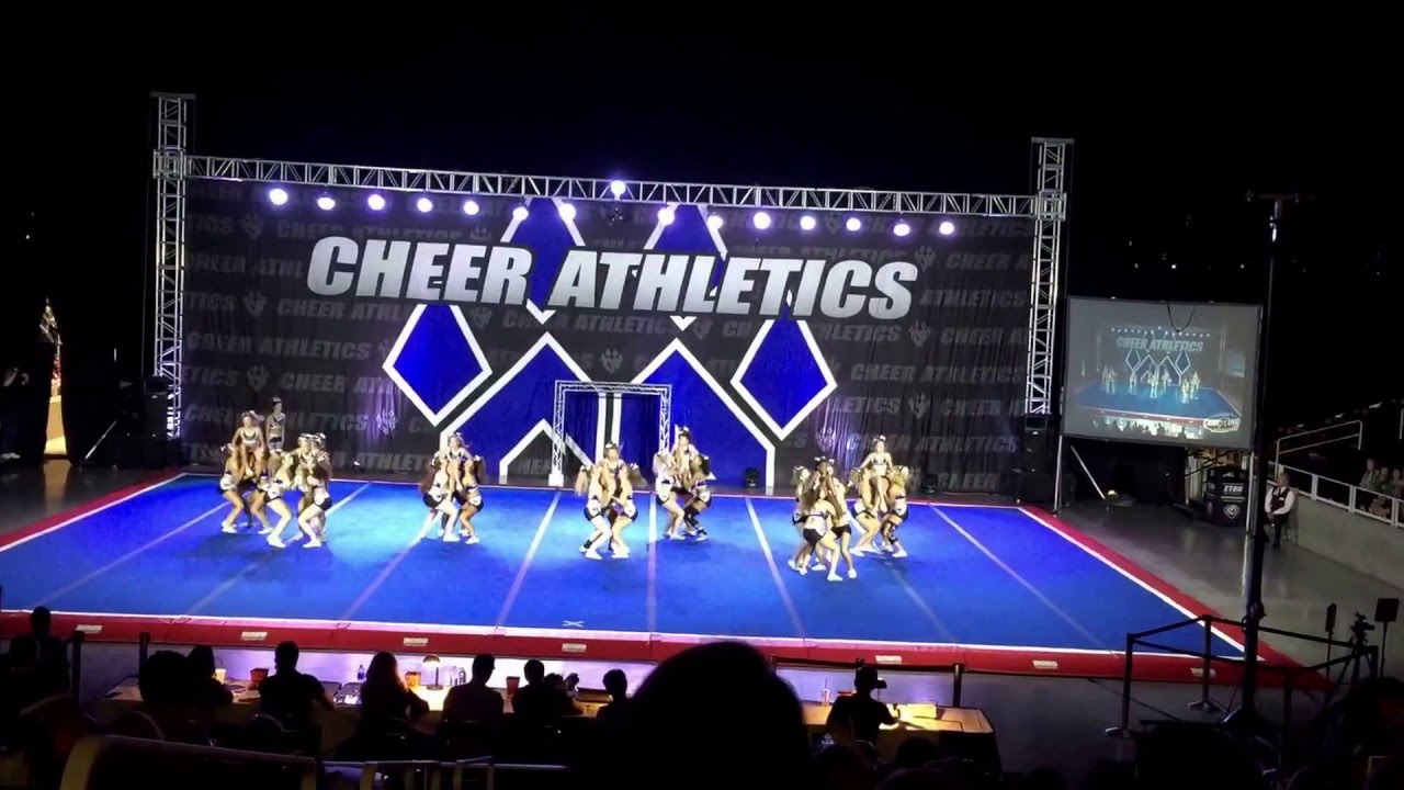Cheer Athletics Pumas - Blue Debut 2016 - YouTube
