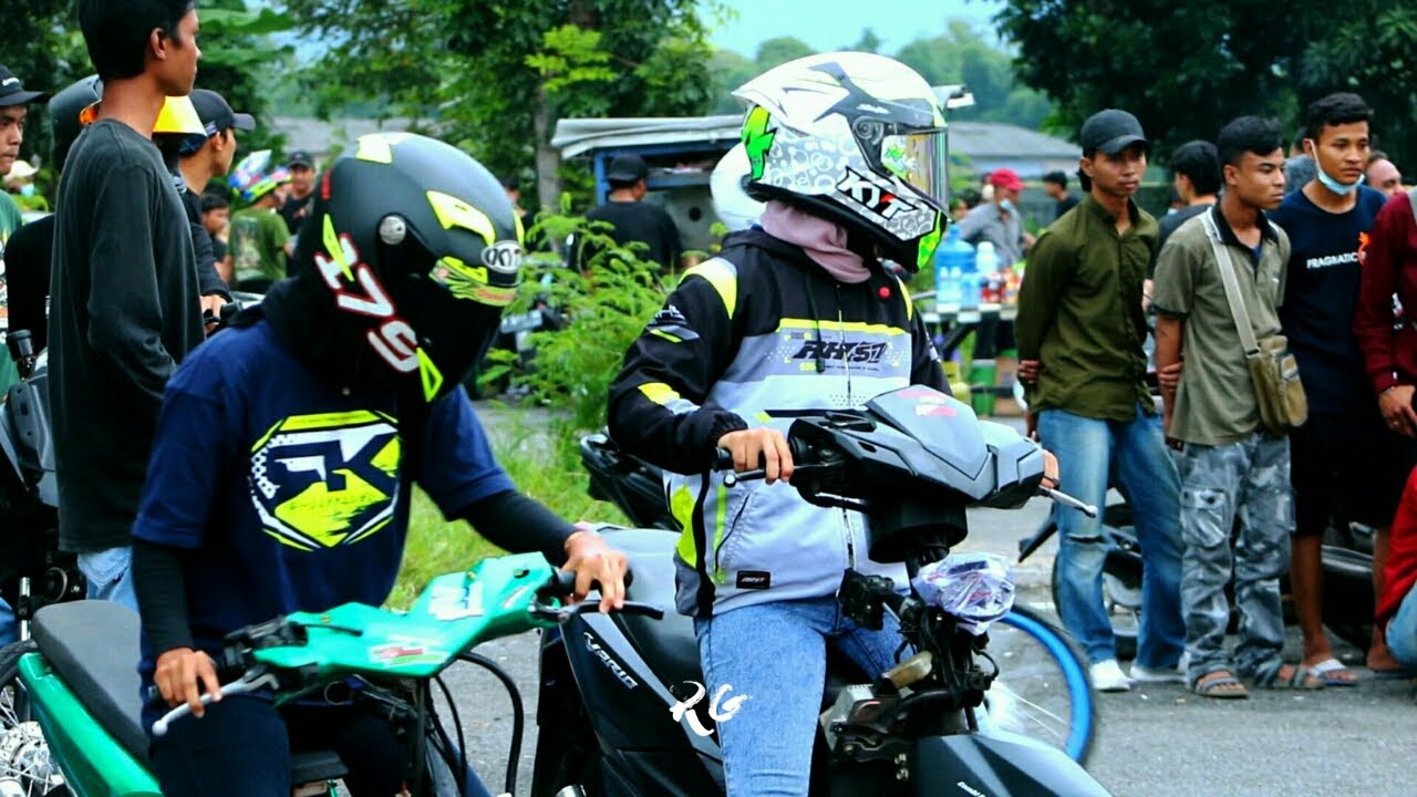 UKHTIE #2 | Pasar Gaya Street Racing - YouTube