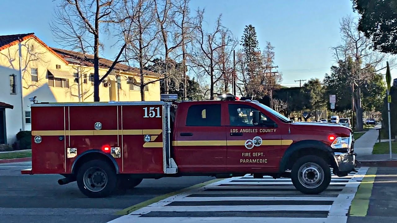 Azusa Police LACoFD Engine 32 Squad 151 and Care Ambulance Responding - YouTube