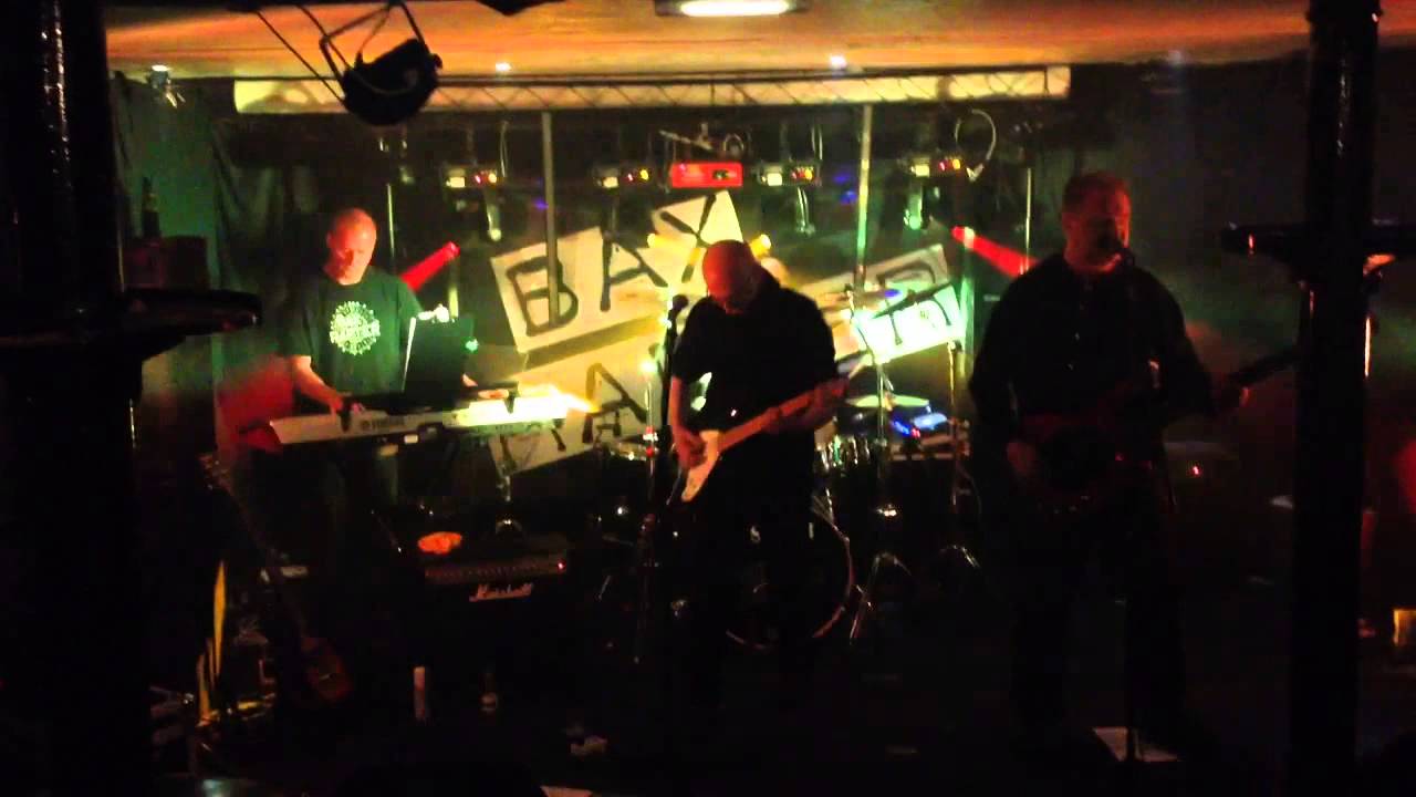 Peaches The Stranglers 'Bax Rafter' - YouTube