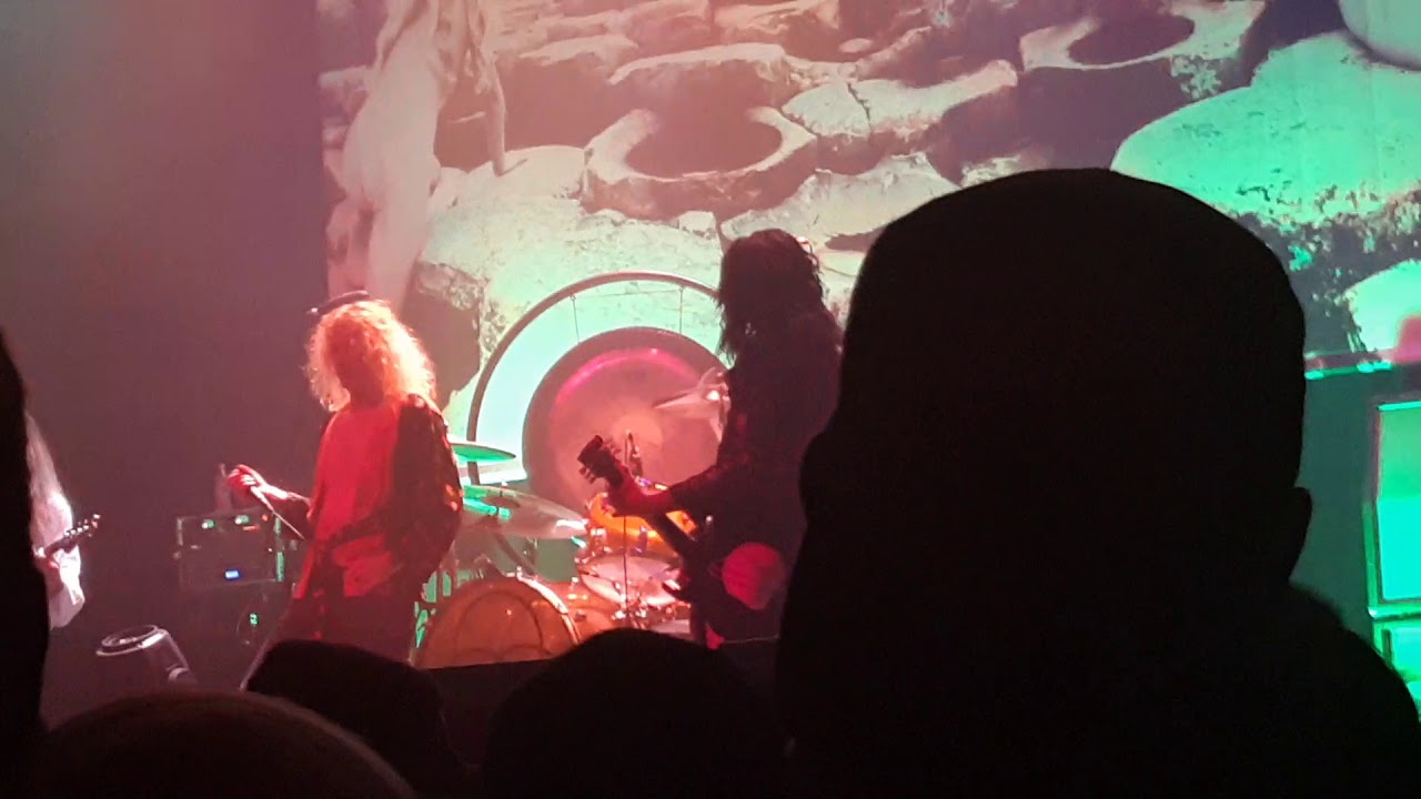 Led Zeppelin cover band concert (Zoso) - YouTube