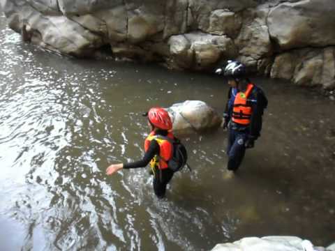 RIO SUBTERRANEO CHONTA - YouTube