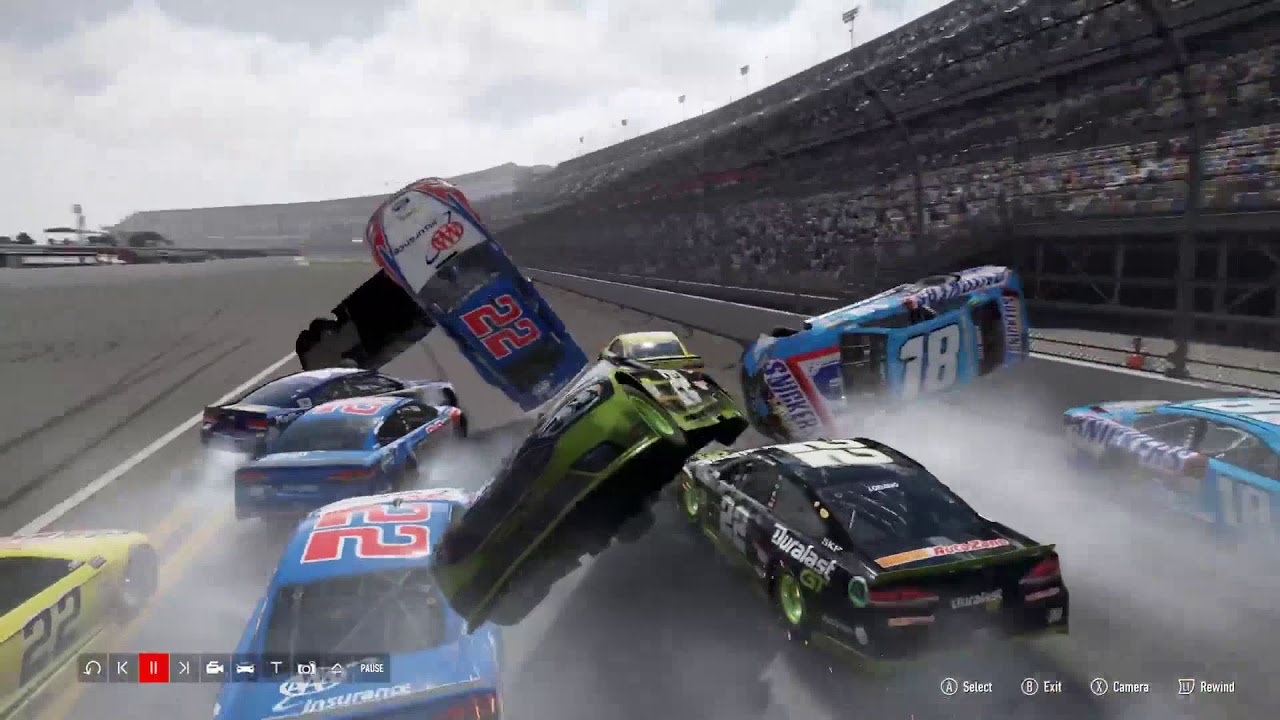 Forza Motorsport 7 Crash Compilation - YouTube