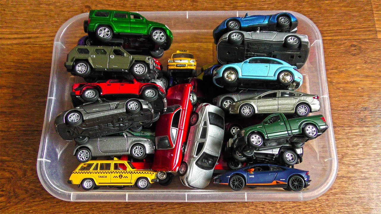 Lots of Cars in the Box (Reviewed in Hands) - YouTube