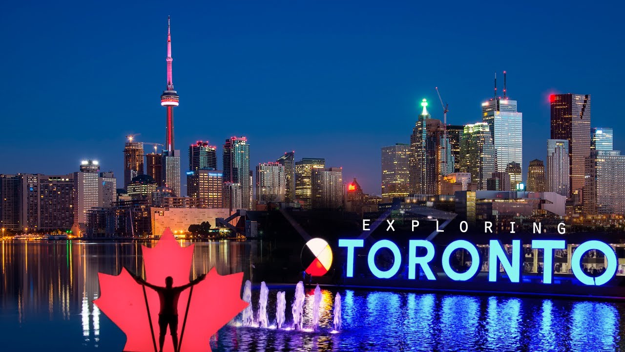 Gerrard Street Toronto | Little Pakistan/ india | Desi Halal Food ...