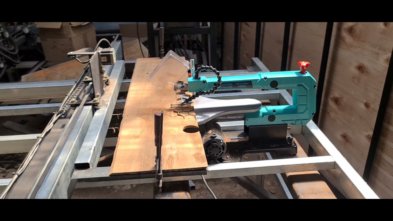 tes CNC scroll saw - YouTube