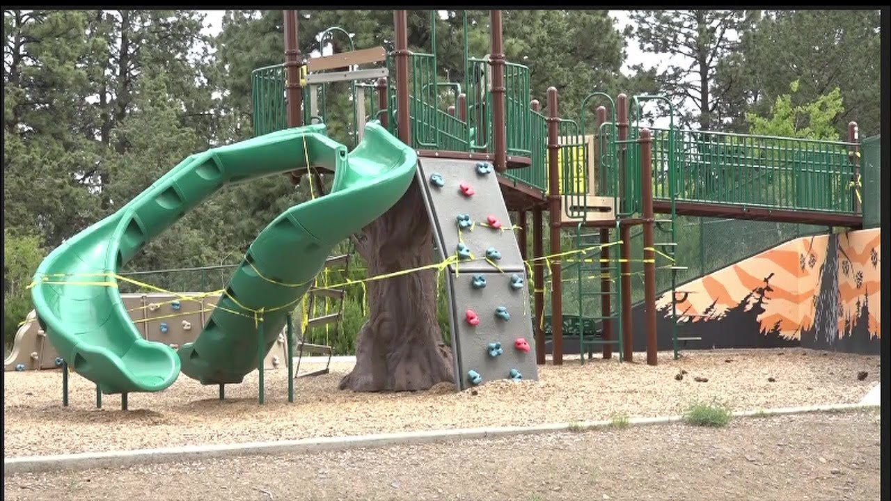Some Bend parents demand reopening of playgrounds - YouTube