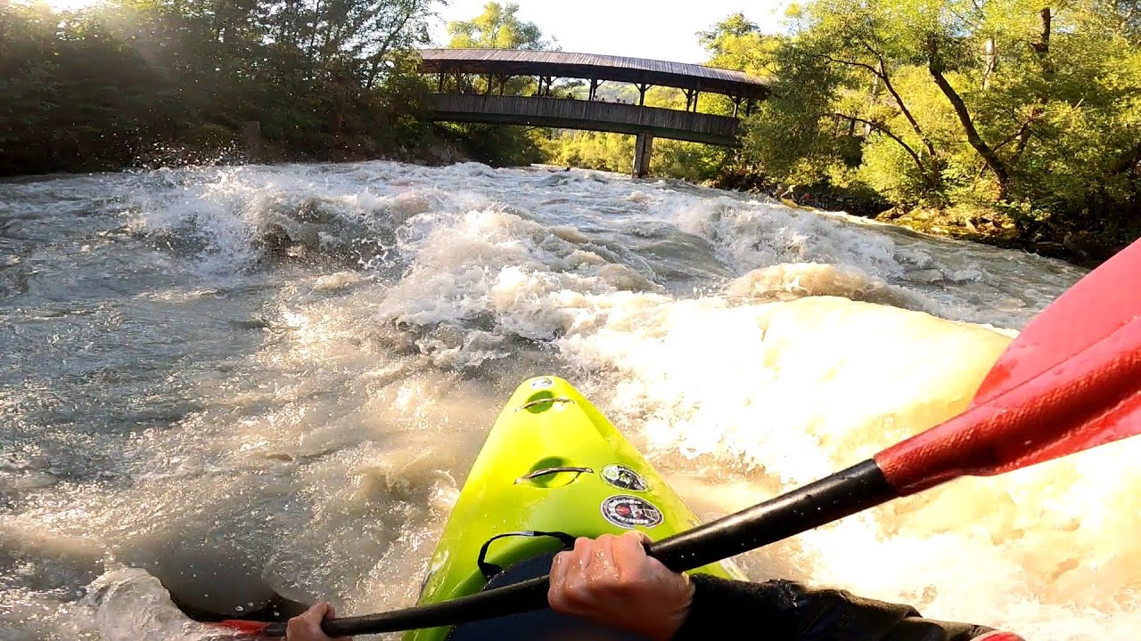 Lower Oetz Kayaking at High Water - 75 m³/s - YouTube