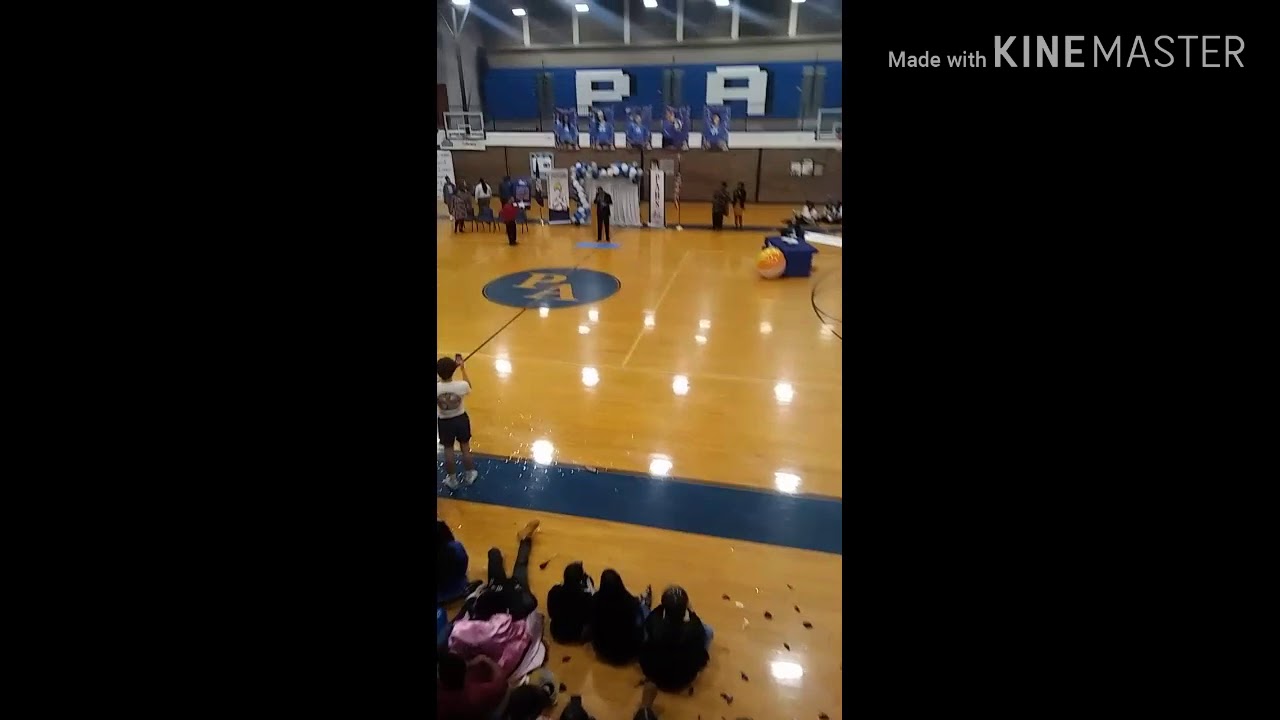 The school spirit be hitting at Port Allen High - YouTube