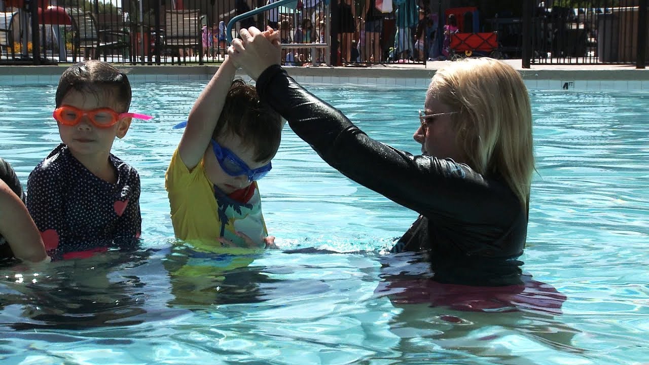 How to Keep Your Children Safe Around Water this Summer - YouTube