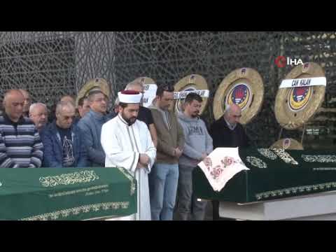 Kadıköy’de hakim eşini öldürüp intihar eden kadın toprağa verildi