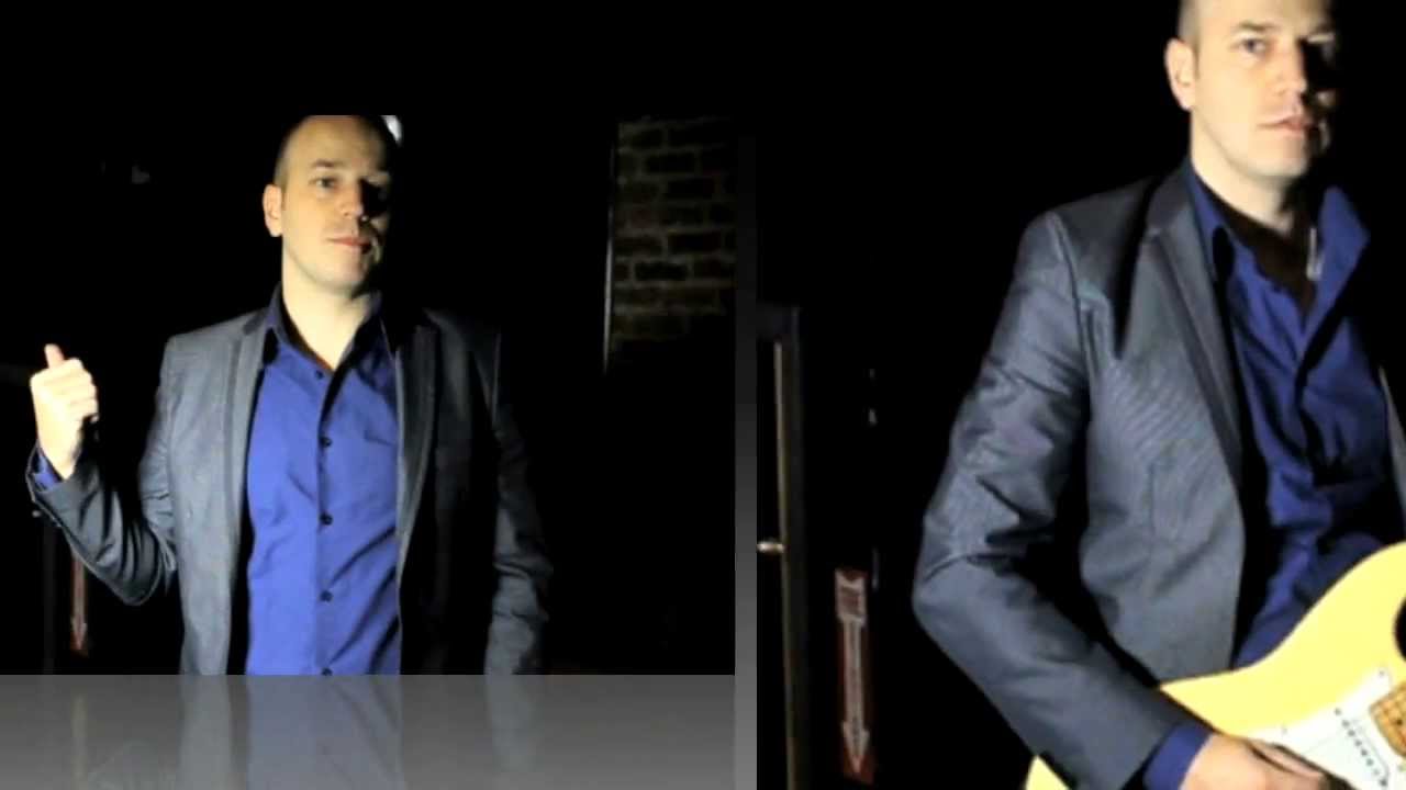 Peter Lobo - Guitar Rig - Vox AC 30 and Egnater Tweaker 40 - YouTube