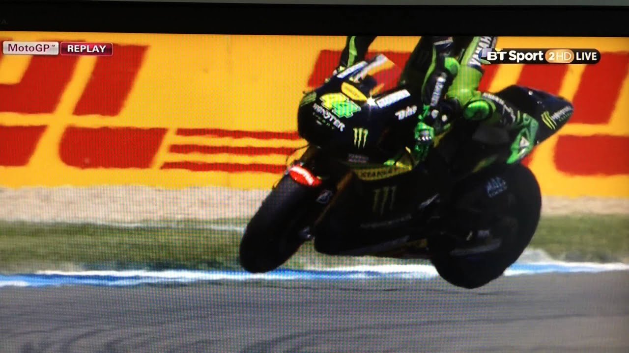 Pol Espargaro Big Crash in MotoGP Indianapolis 2015 high side - YouTube