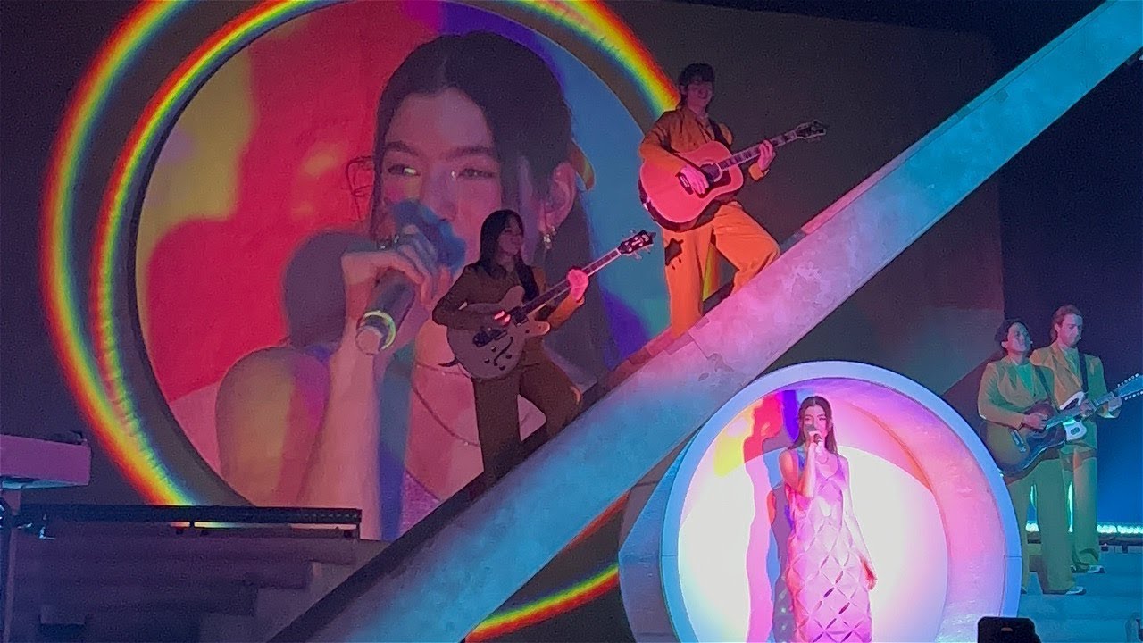 Lorde - The Solar Power Tour - Paris, France - YouTube