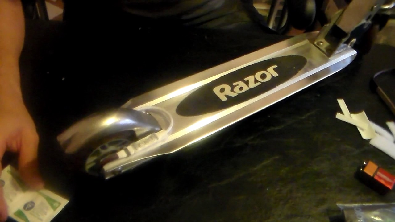 Razor Scooter LED light kit install - YouTube