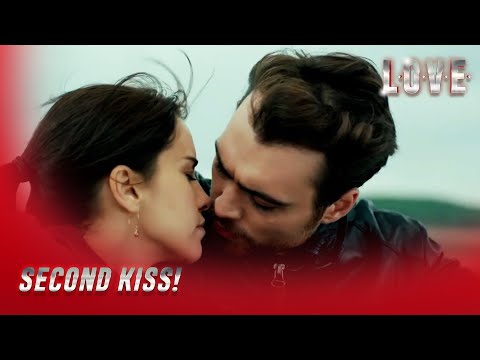 Love - Sebnem And Kerem Kissed! - Section 4