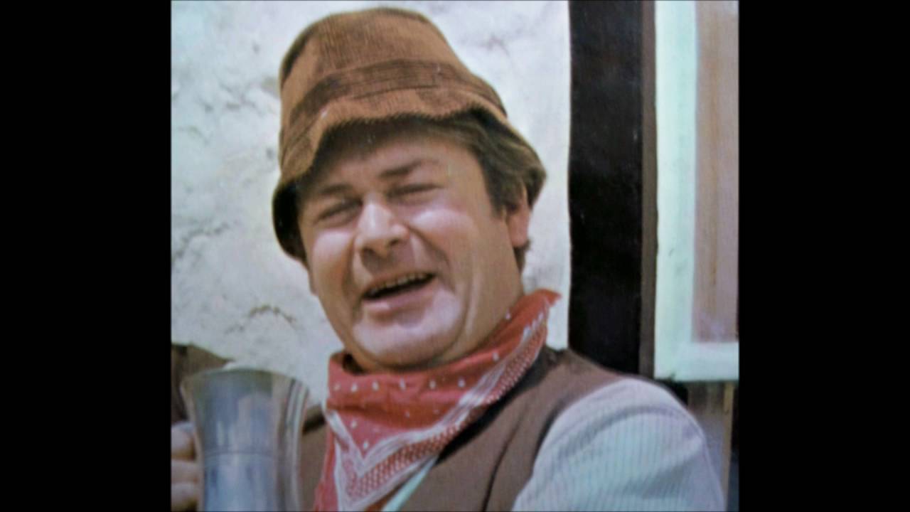 Virtute et industrial Adge Cutler and the Wurzels - YouTube