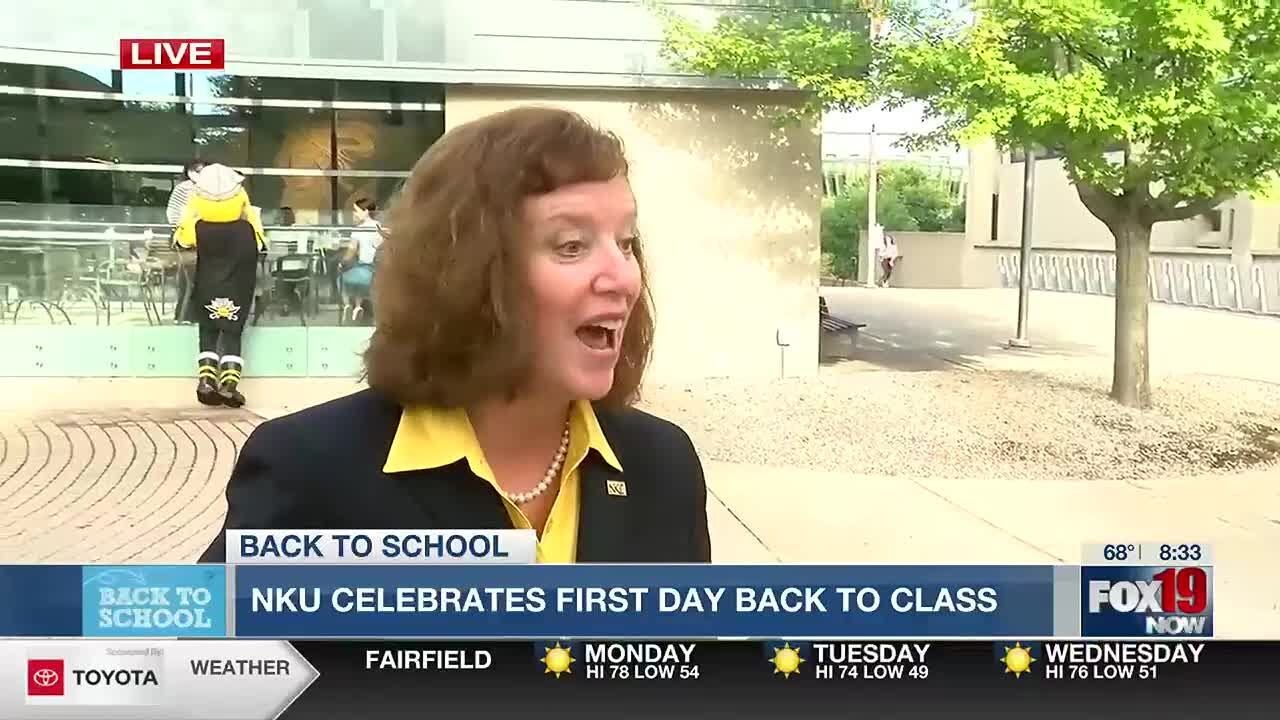 NKU celebrates first day of school - YouTube
