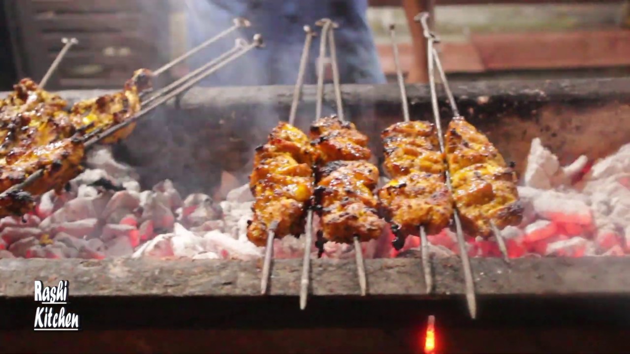 Best street food, Grilled Chicken Tikka || Chicken Grilled #StreetFood ...