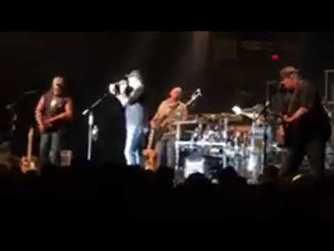 Tim Zach & Whiskey Bent opening for Josh Turner 4/20/18 - YouTube