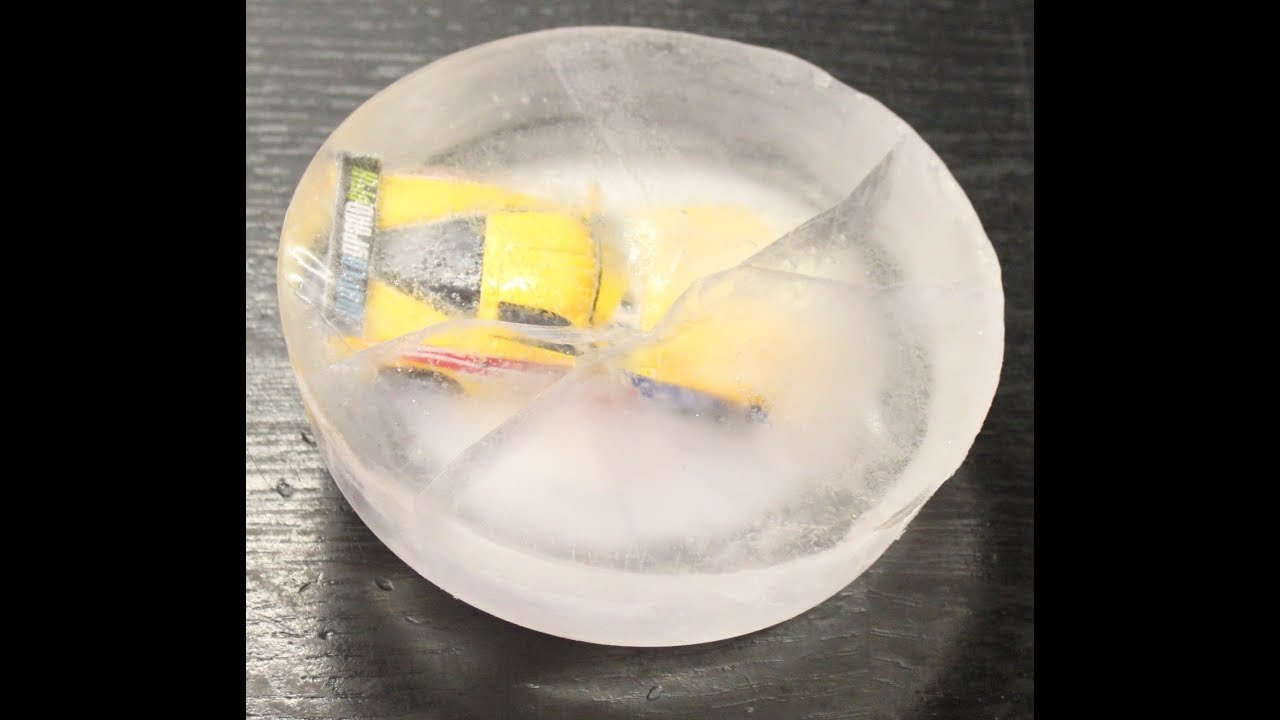 Toycar stuck in ICE part 1 - YouTube