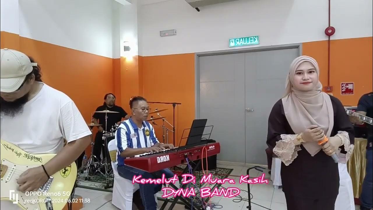 Kemelut Di Muara Kasih By DYNA BAND - YouTube