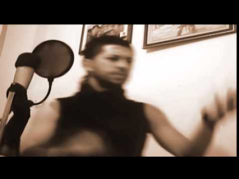 Bu Klip Face'Yi Salladı McRaPTeLa YaNLıŞ YeRDe YaNLıŞ ZaMaNDa 2o14