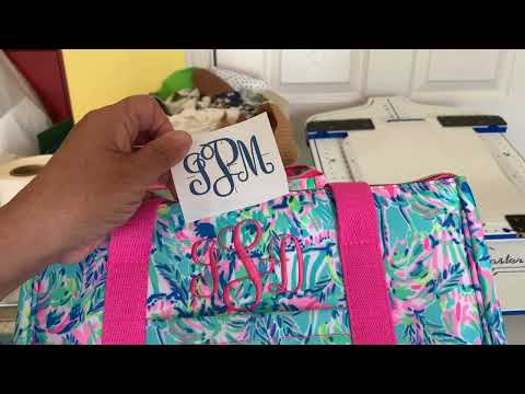 How to Embroider Monograms on these cute Lunch Totes!  Great Gift Idea!!!