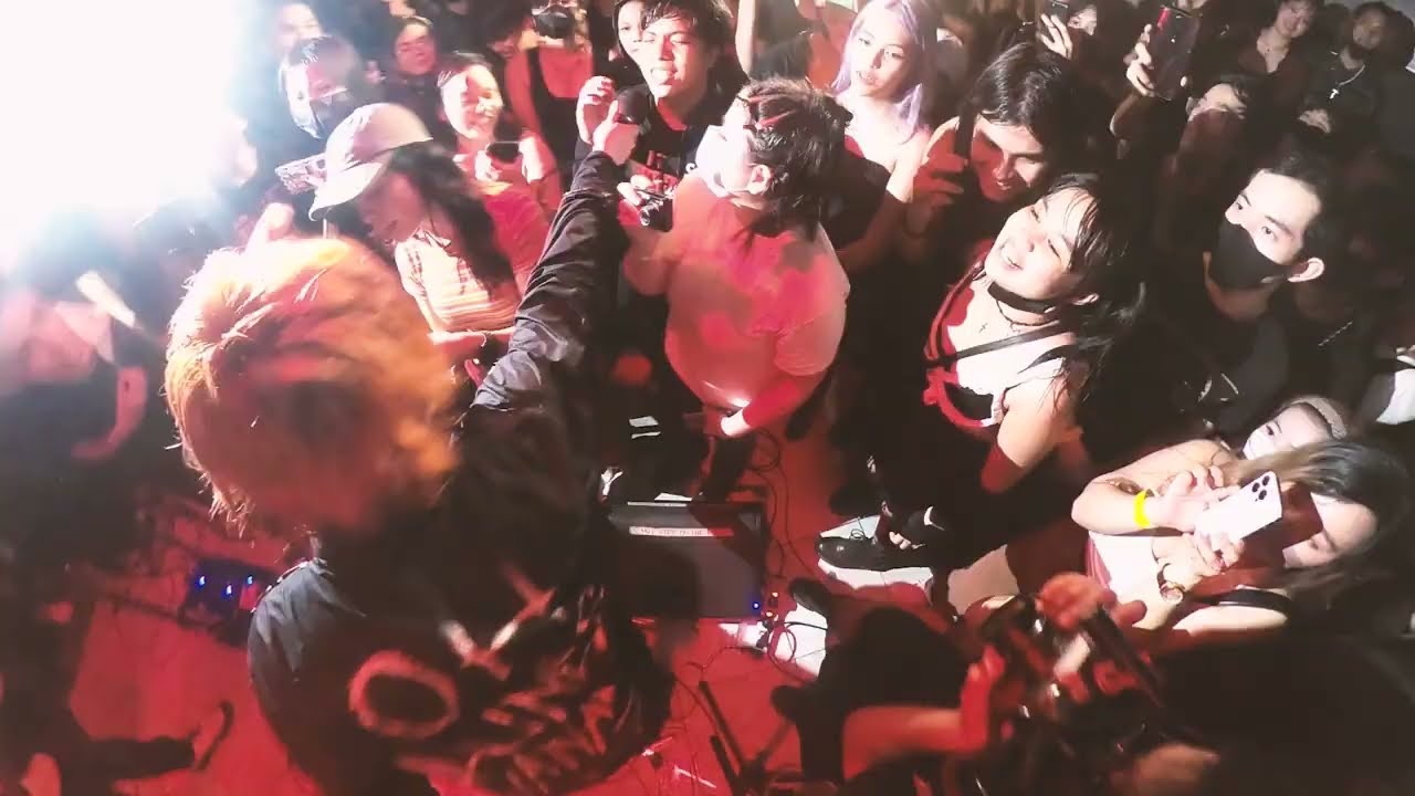 Medesina - Zild ( LIVE at Mow's Paniki Nights Vol 3 ) - YouTube