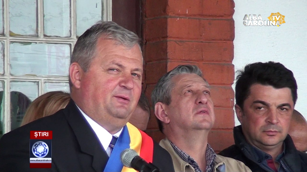 AMINTIRI RETRAITE IN GARA DIN TEIUS - YouTube