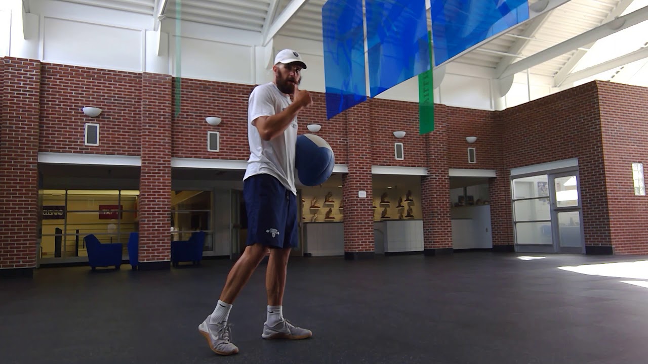 split stance overhead soccerball med ball throw - YouTube