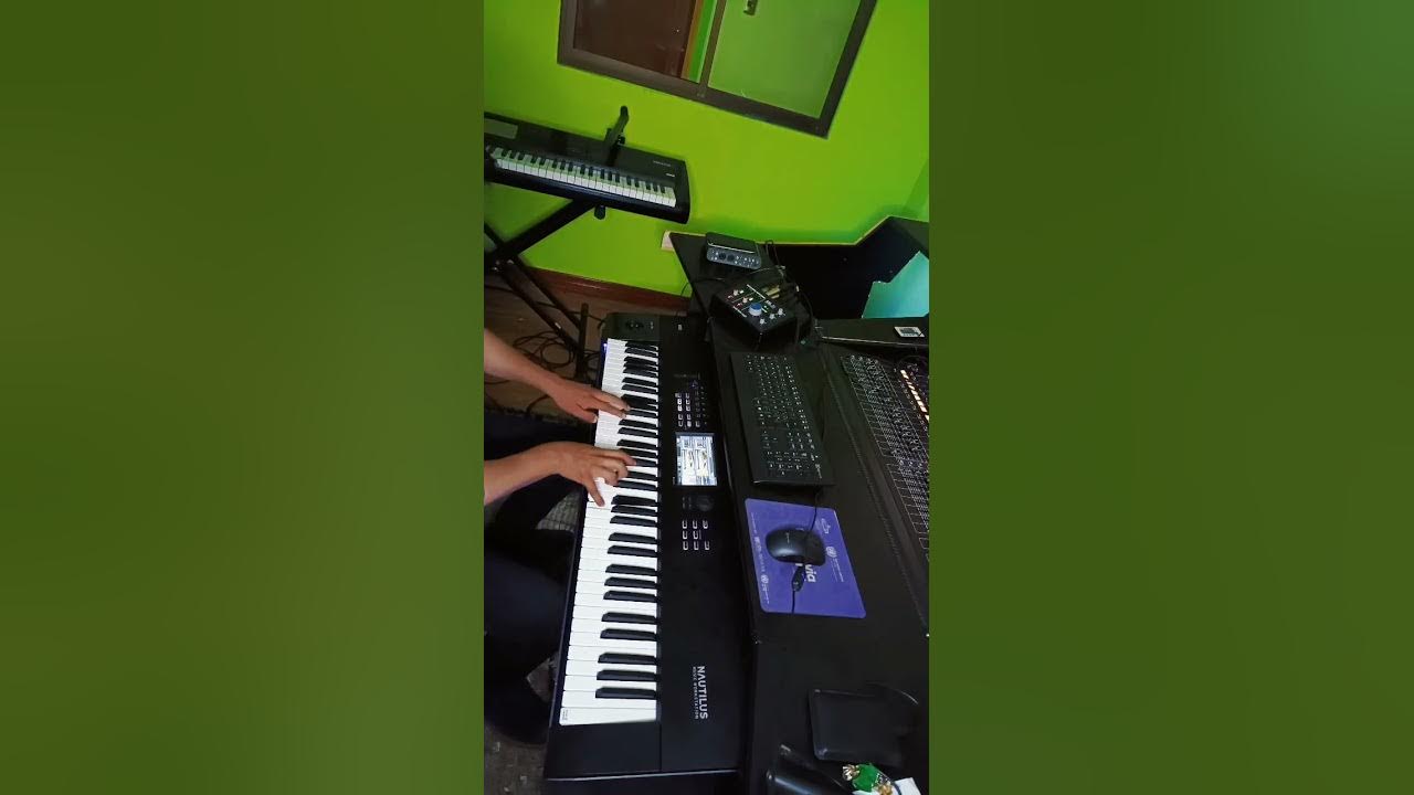 PIANO COVER - LLORARAS ÓSCAR DE LEÓN - YouTube